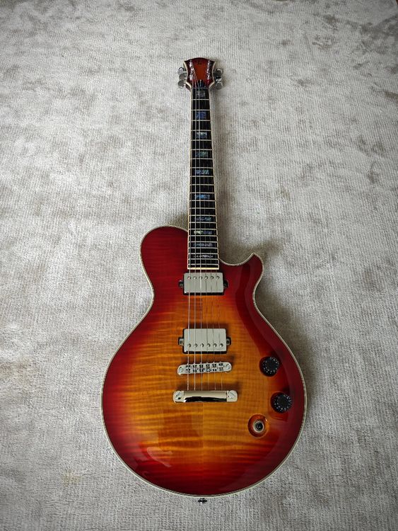 Michael Kelly Patriot Custom in Cherry Sunburst (2009) (Gebraucht) in ...