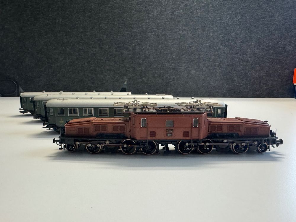 Roco SBB Ce 6/8 Krokodil, Gotthardbahn-Set AC (43982) (Gebraucht) in Baar für CHF 100 – mit ...