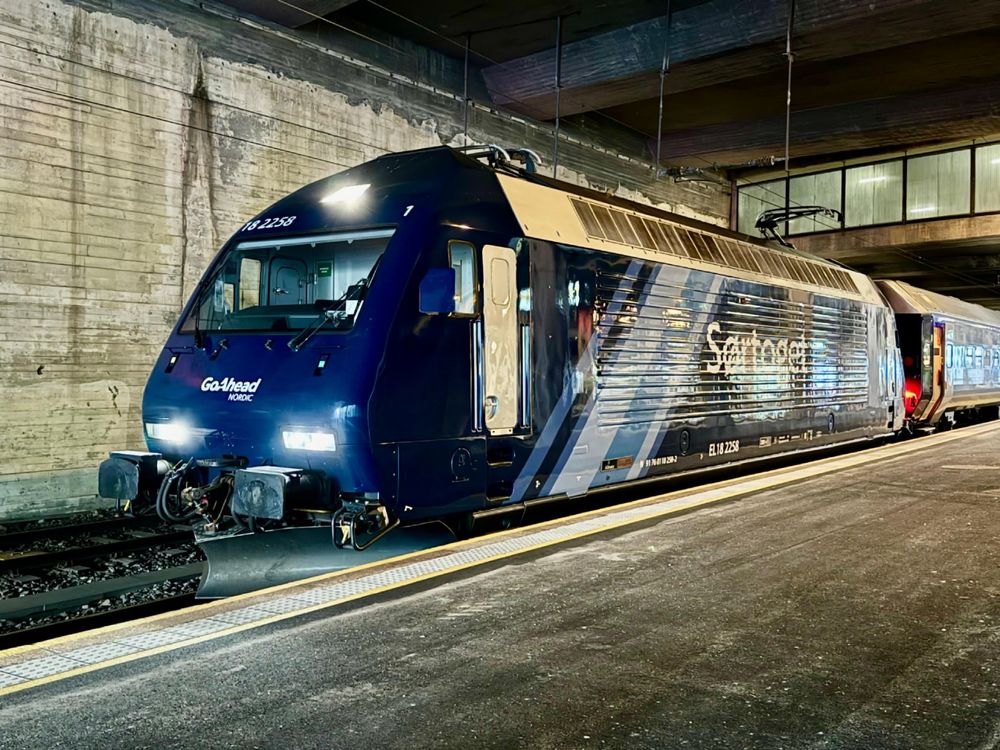 Roco 70673 EL 18 2260 Go-Ahead "Sørtoget" (Neu und originalverpackt) in Bremgarten AG für CHF ...