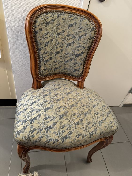 Alte Stuhl gepolstert (Gebraucht) in Obfelden für CHF 14 – nur Abholung auf Ricardo kaufen