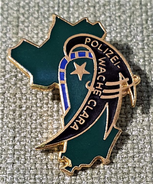 P202 - Pin Polizei Wache Clara Basel / Kanton mit Rhein (Gebraucht) in Reinach BL für CHF 1.5 ...