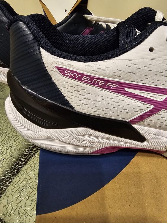 Asics 43.5 (Neu (gemäss Beschreibung)) in Luzern für CHF 42 – mit ...