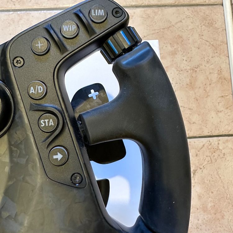 Fanatec BMW M4 GT3 sim racing wheel (Gebraucht) in Riazzino für CHF 709 ...