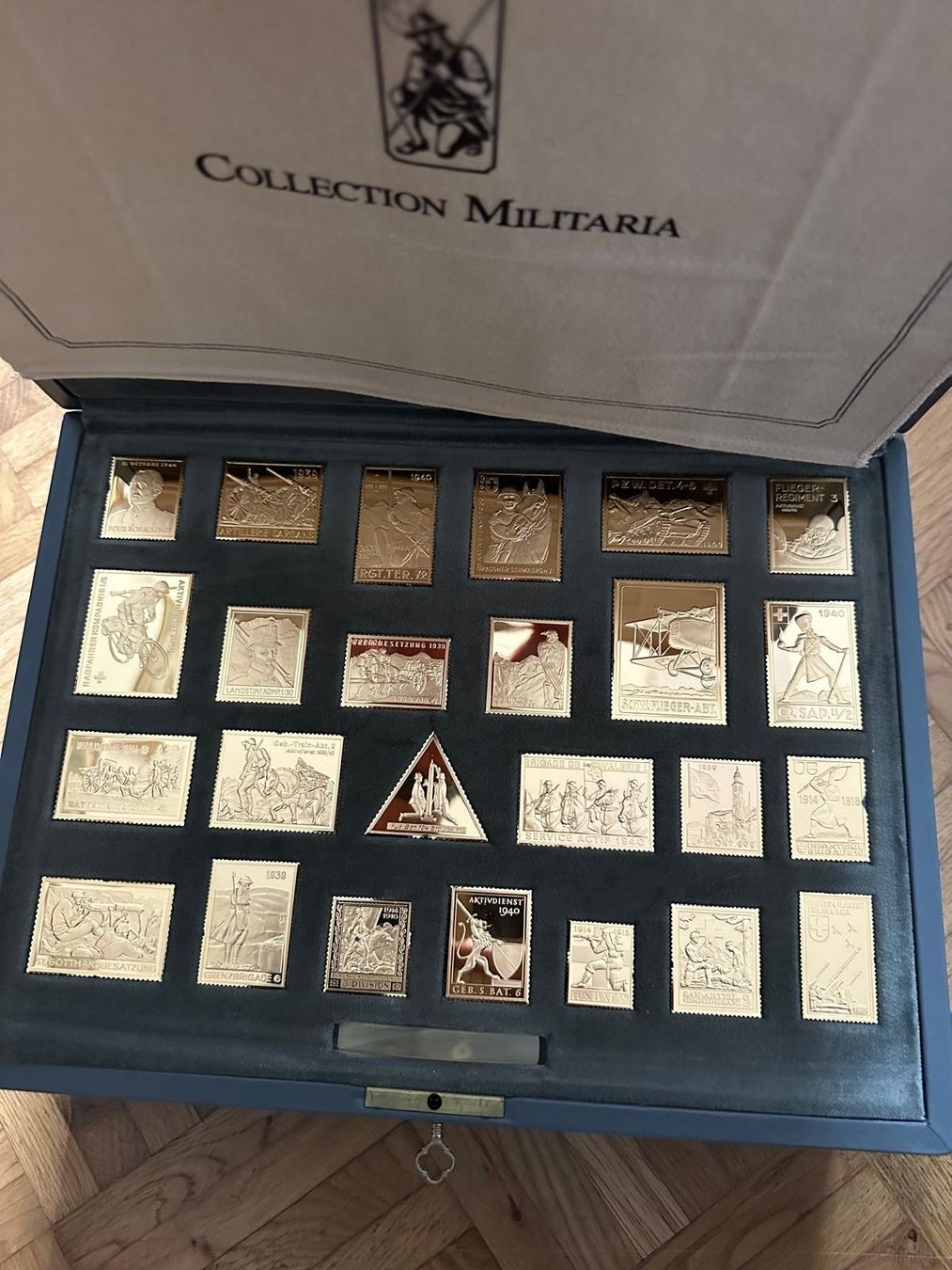 Collection Militaria Goldbriefmarken Schweiz im Etui, Top! (D'occasion ...