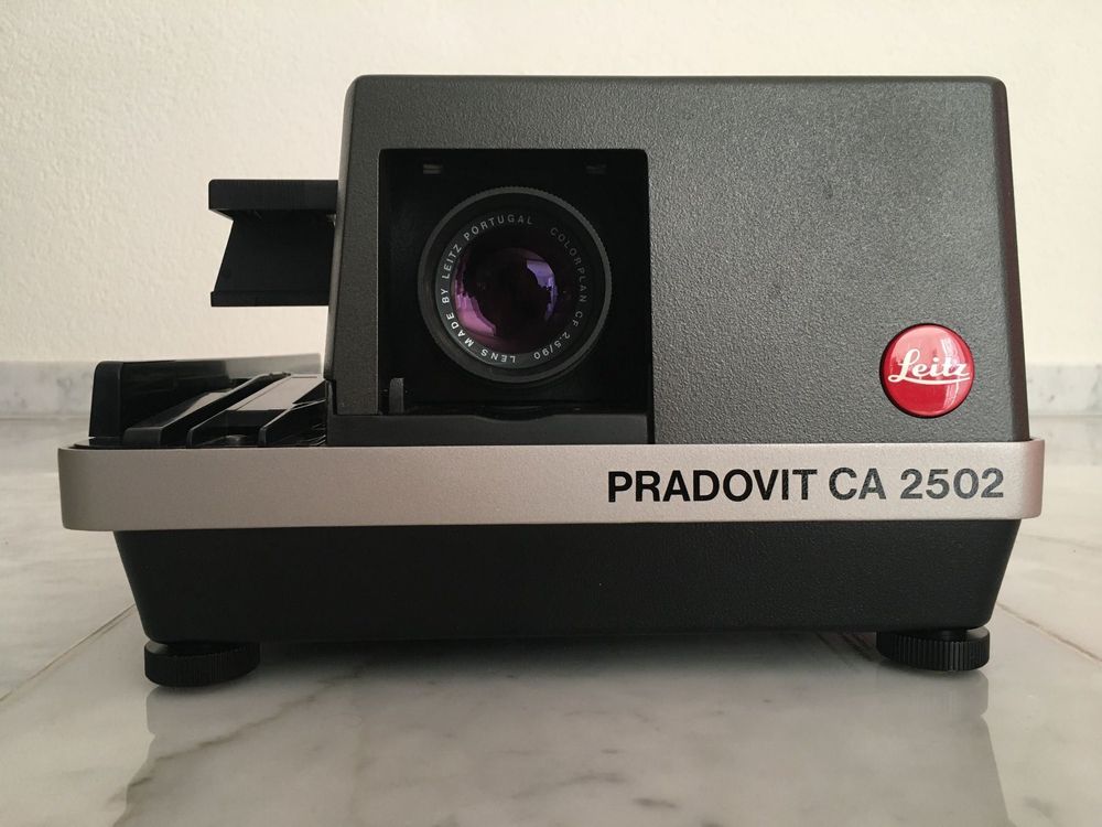 Diaprojektor Leitz PRADOVIT CA 2502 (Gebraucht) in Lohn-Ammannsegg für CHF 145 – mit Lieferung ...