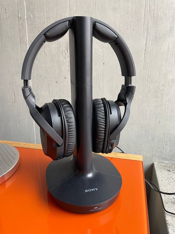 Sony MDR-RF895RK (20 h, Kabellos) (Gebraucht) in Zürich für CHF 26 ...