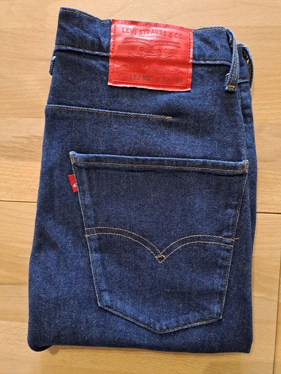Levis LEJ 502 W30 L30 (Gebraucht) in Meyrin für CHF 25 – mit Lieferung auf Ricardo kaufen