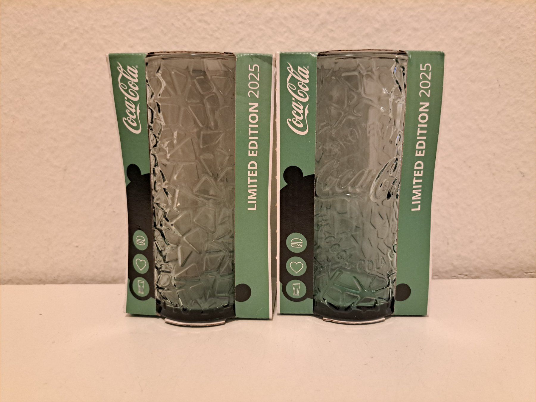 Coca-Cola Glas 2025 McDonald's, Sammlerstücke, 2 Stück (Neu und ...