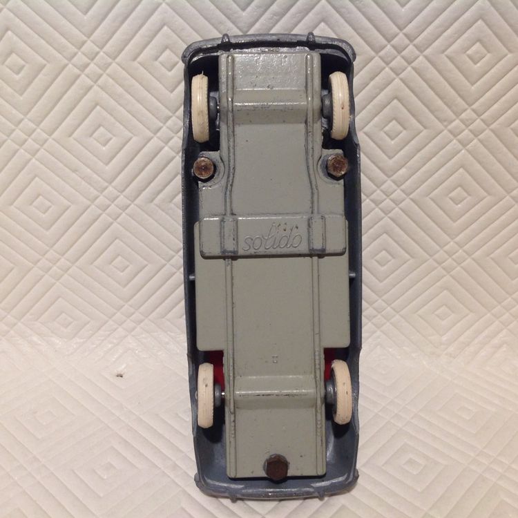 Peugeot 403 , Solido Serie démontable (Gebraucht) in Seuzach für CHF 20 ...