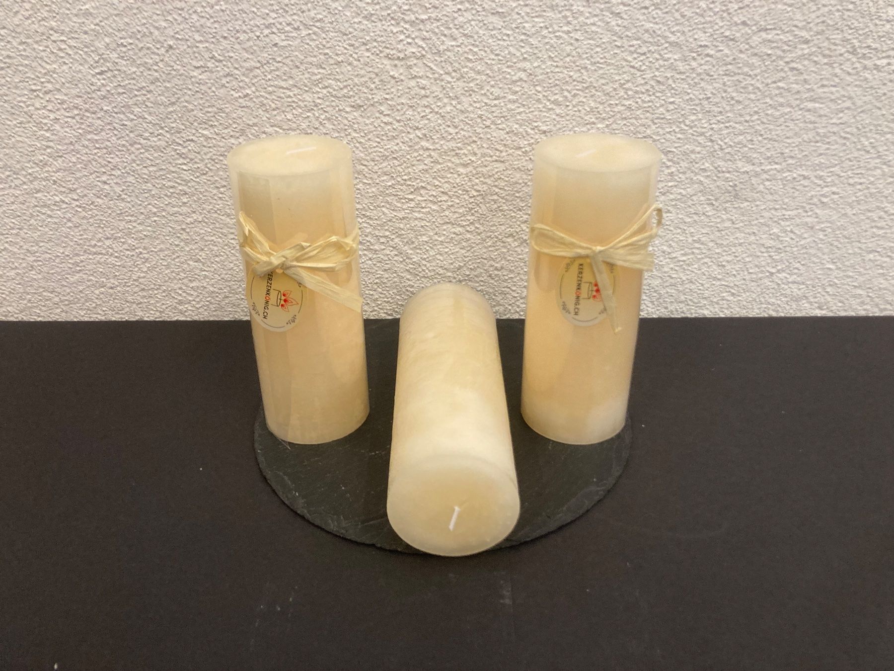 Kerzen 3er Set, je 6,8x18 cm, creme Raureif, je 550g (Neu und ...