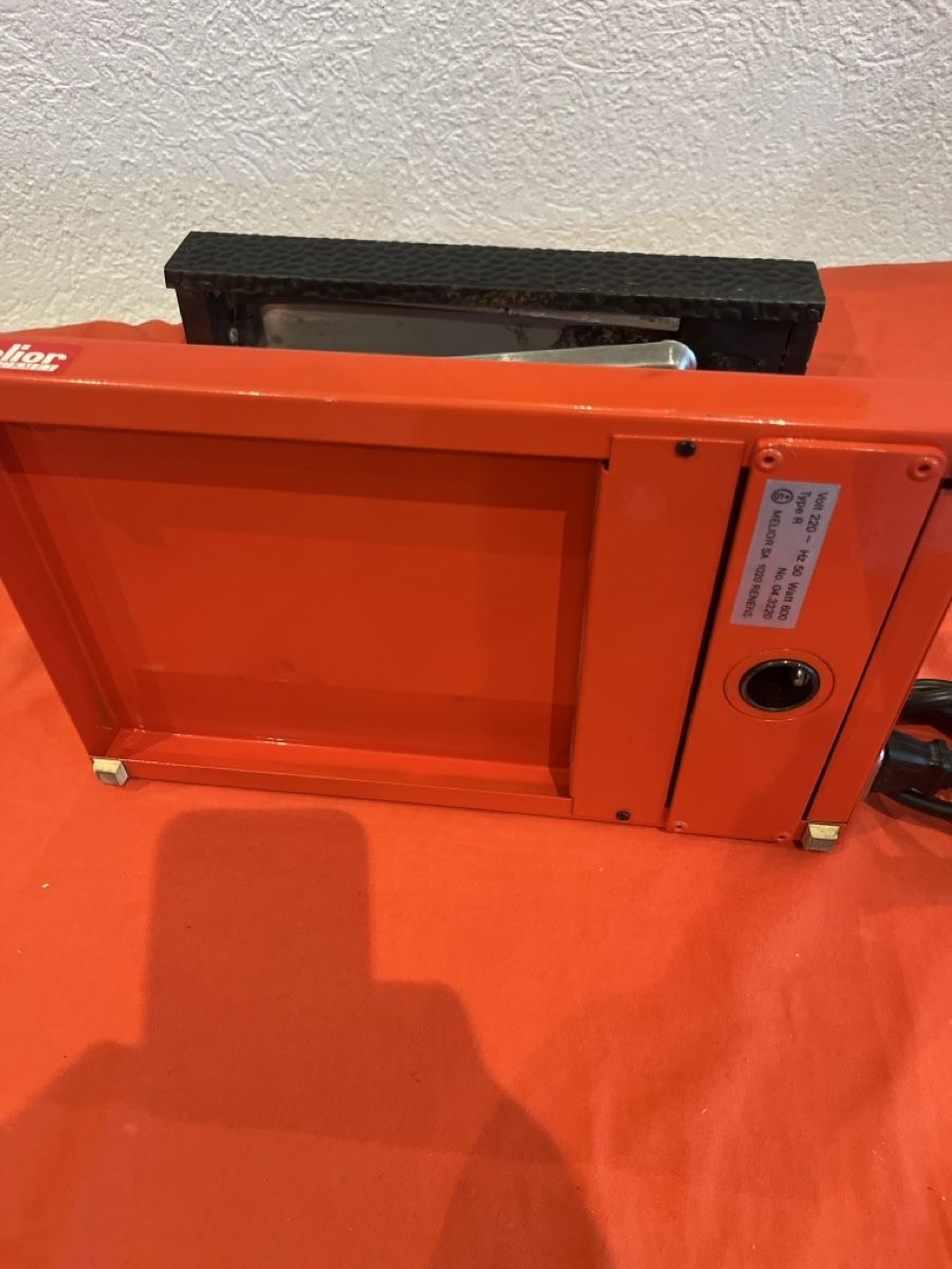 Raclette Melior Vintage, Appareil à raclette Suisse. (D'occasion) à ...