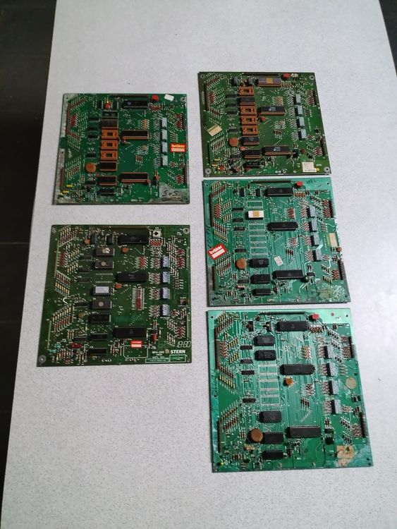 Bally MPU Platinen (Defekt) in Sins für CHF 37 – mit Lieferung auf ...