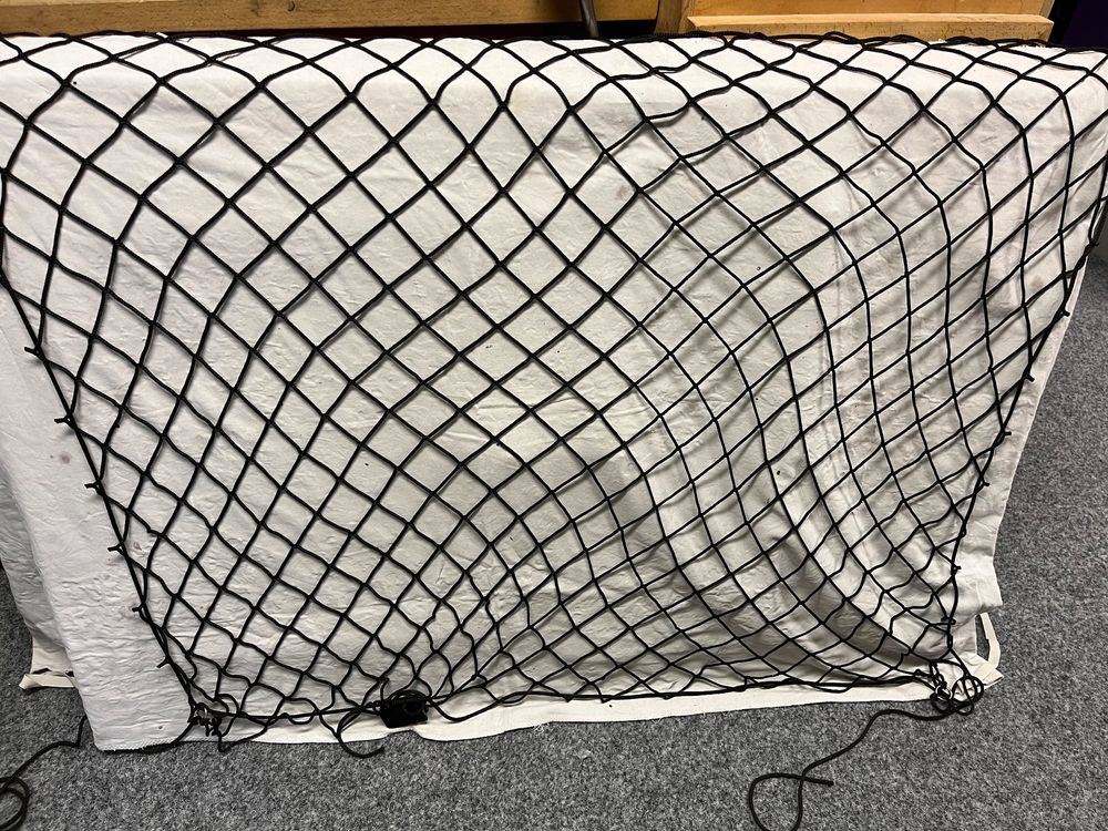 Hundenetz / Trennetz an 1 Fr. (Neu (gemäss Beschreibung)) in Seon für CHF 11 – mit Lieferung auf ...