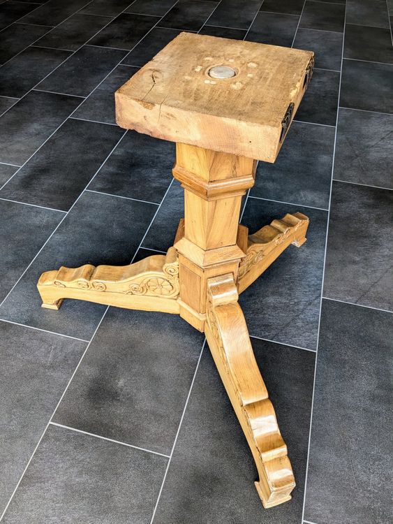 Tischbein antik, massiv Holz (Gebraucht) in Dübendorf für CHF 27 – nur ...