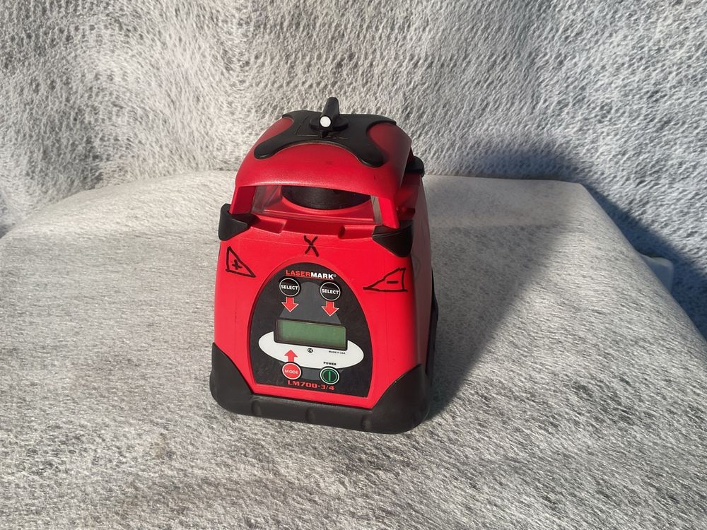 Zweineigungslaser LaserMark LM700-3/4 (Leica) mit Empfänger (Gebraucht ...