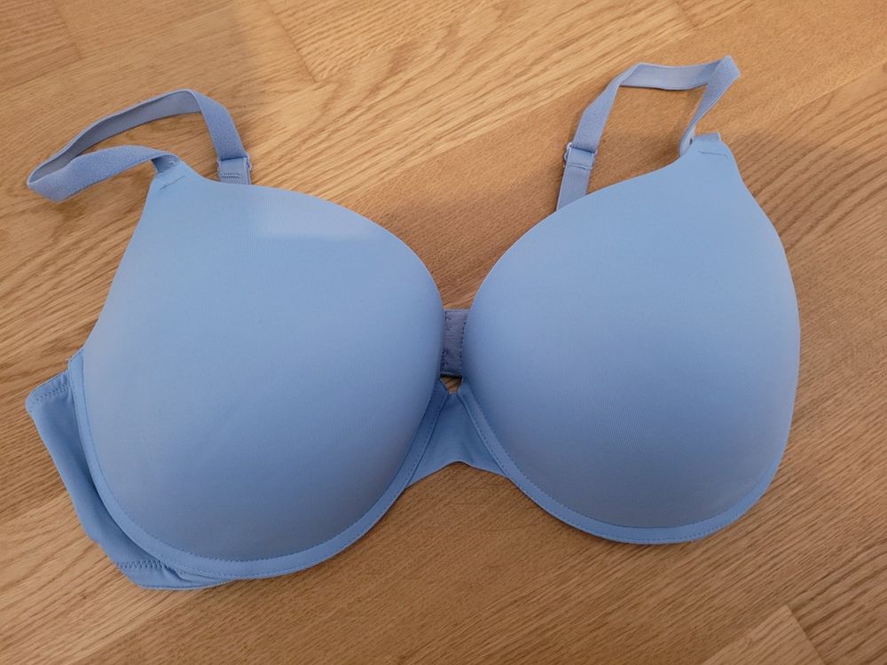 VICTORIAS SECRET PINK PUSH UP BH 38DD (Gebraucht) in Lütisburg für CHF ...