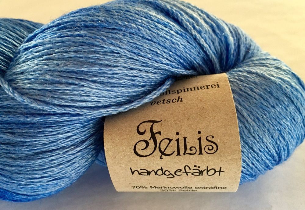 edles Merino-Seiden Garn (blau) (Neu und originalverpackt) in Tann für ...
