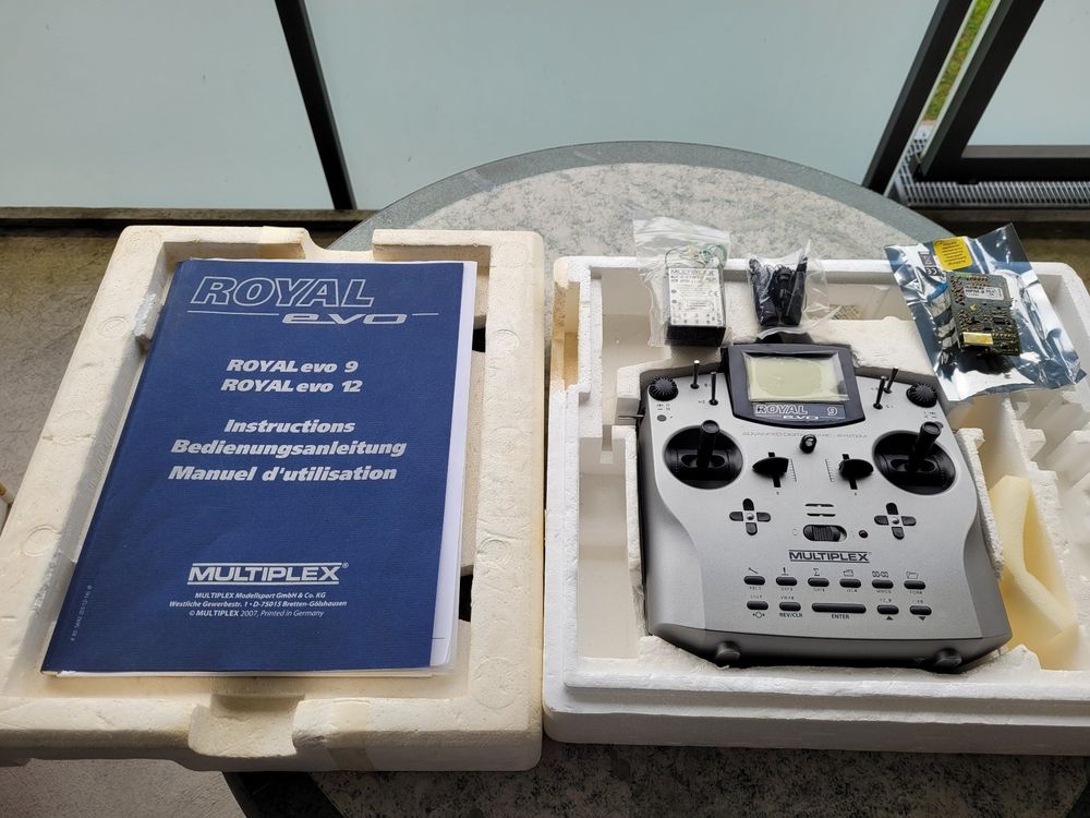 Multiplex Royal EVO9, 9 Kanal, 40 Mhz. Komplettset, Neu (Neu (gemäss ...