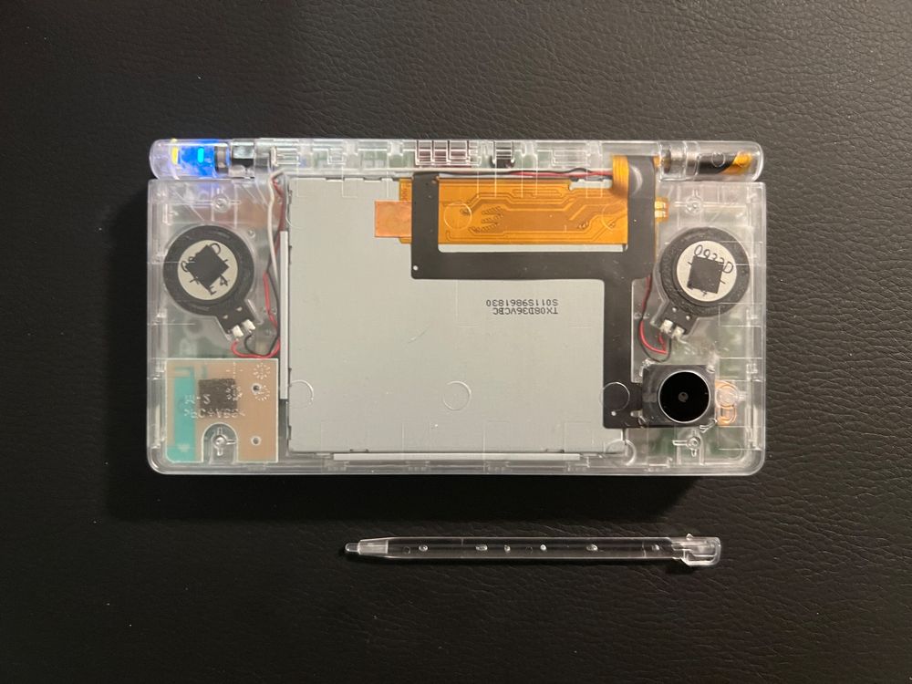 Nintendo DSi transparent (Gebraucht) in Lausanne für CHF 79.95 – mit ...