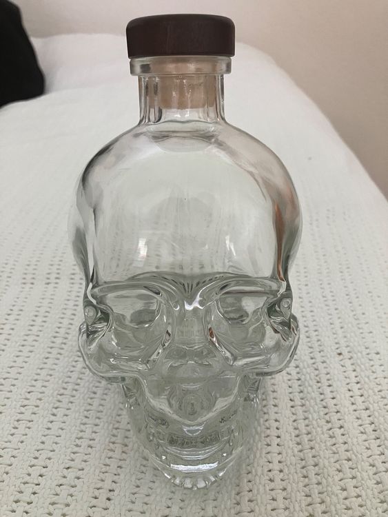 Crystal Head Vodkaflasche (Leer) (Gebraucht) in für CHF 3 – mit ...