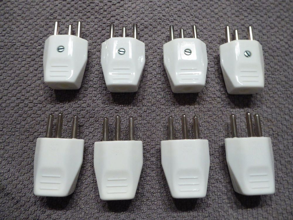 Stecker Typ 12, 230 V, 10 A, 8 Stück (Neu (gemäss Beschreibung)) in ...