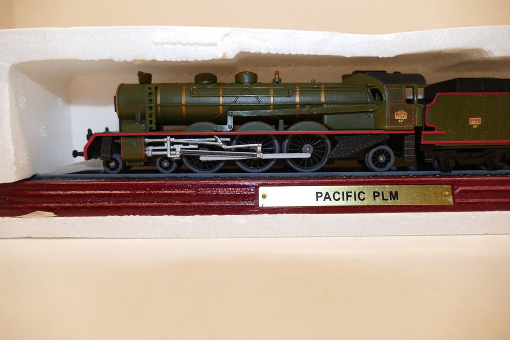 Standmodell: Dampflok Pacific PLM auf Sockel | Kaufen auf Ricardo