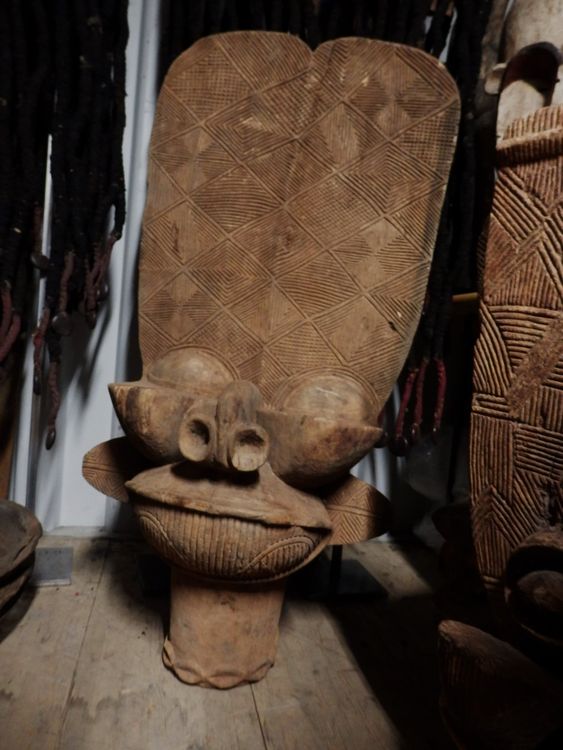 Art africain BATCHAM Cameroun (Gebraucht) in Vuiteboeuf für CHF 750 ...