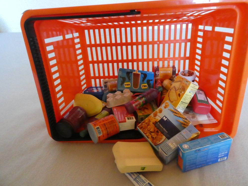 Migros Mania Verkaufslädeli Produkte inkl. 2 Körbli | Kaufen auf Ricardo