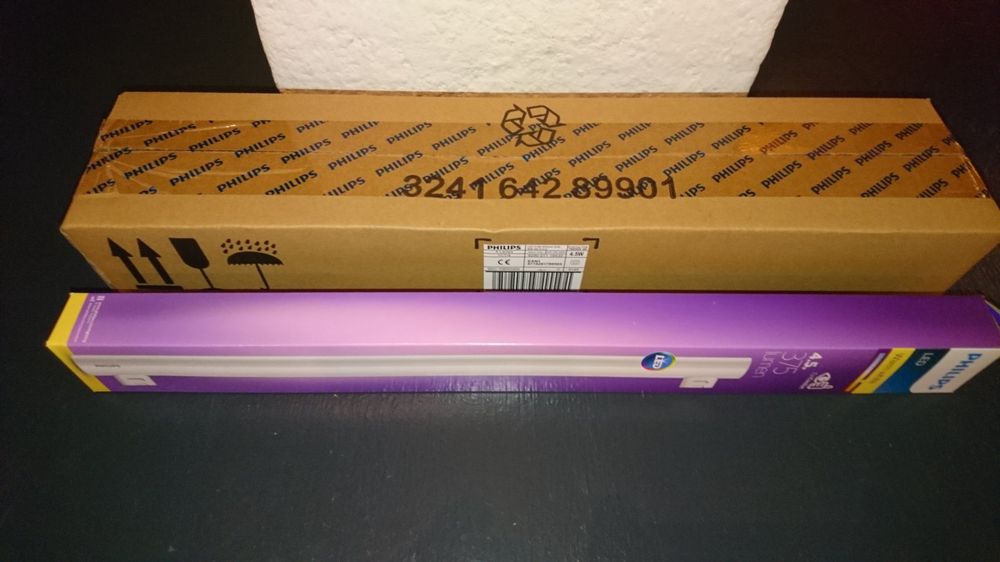 4 x PHILIPS Linienlampe LED 500 mm. Sockel S14 S. 4.5 Watt. (Neu und ...