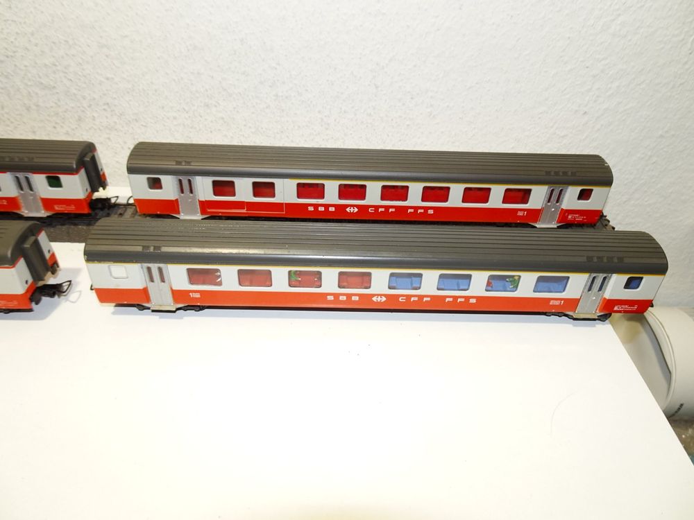4 Liliput Personenwagen SBB Swiss Express / Fahrgäste HO (Gebraucht) in Luzern für CHF 61.9 ...
