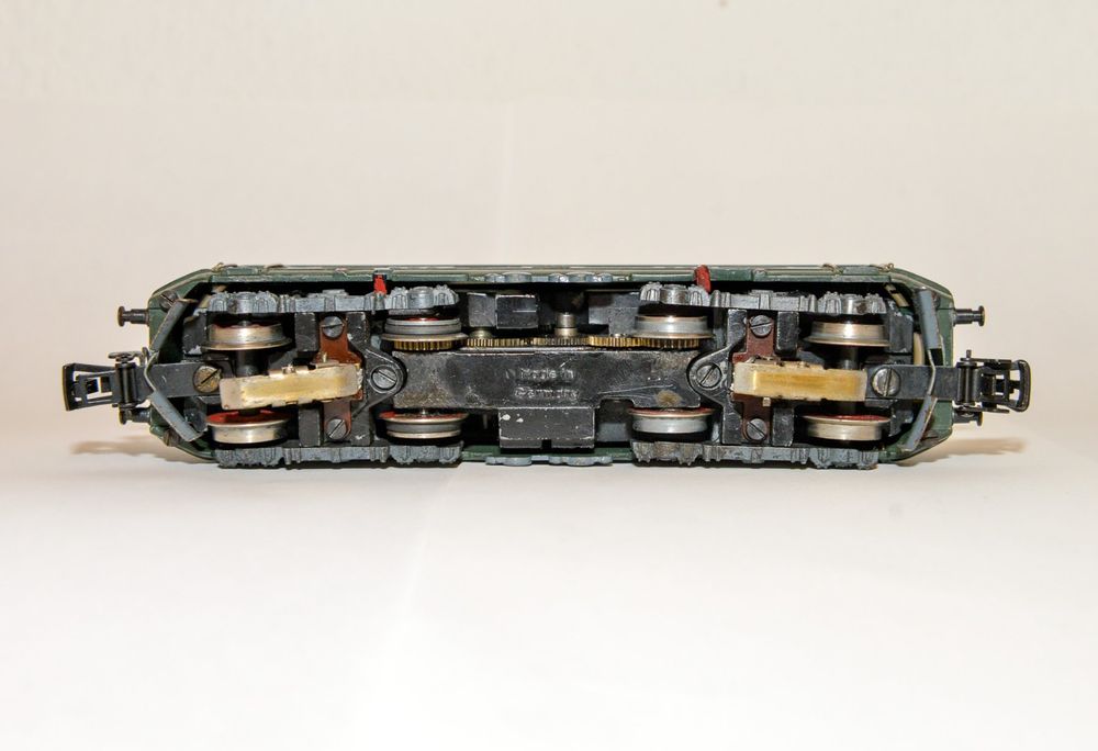 Märklin RES 800 Re 4/4 Baujahr 1953 (Gebraucht) in Reinach BL für CHF ...