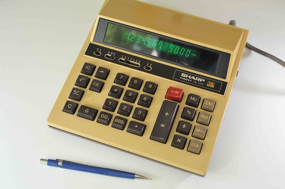 Tischrechner von Sharp (Gebraucht) in für CHF 20 – mit Lieferung auf Ricardo kaufen