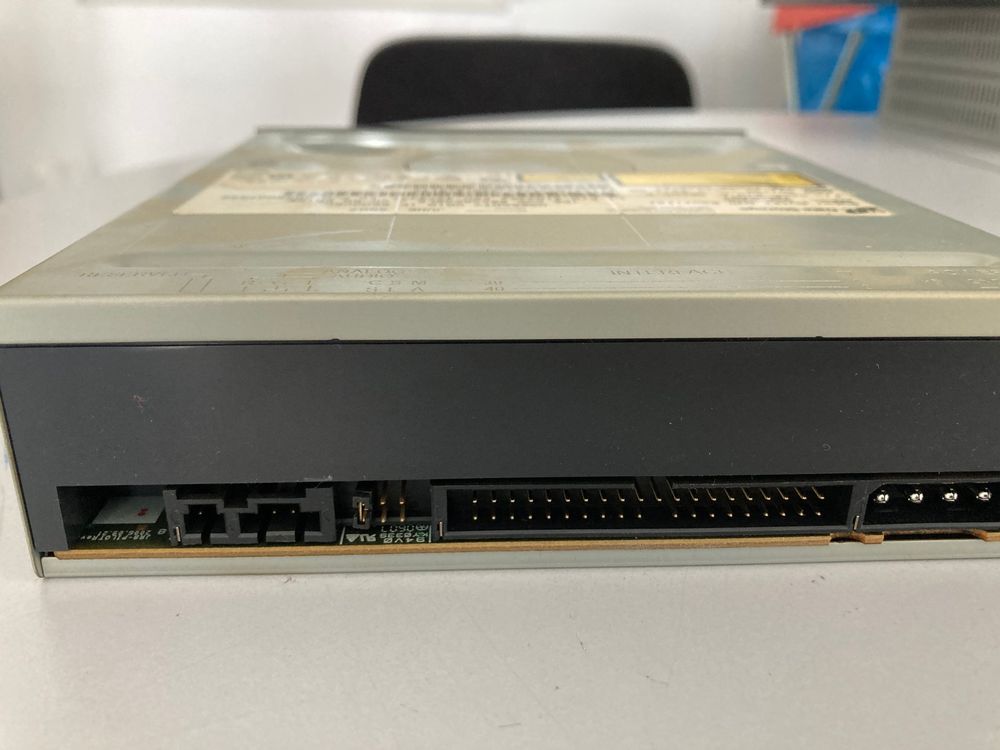 Laufwerk IDE CD-RW / DVD-Rom (Gebraucht) in Wetzikon ZH für CHF 12 ...