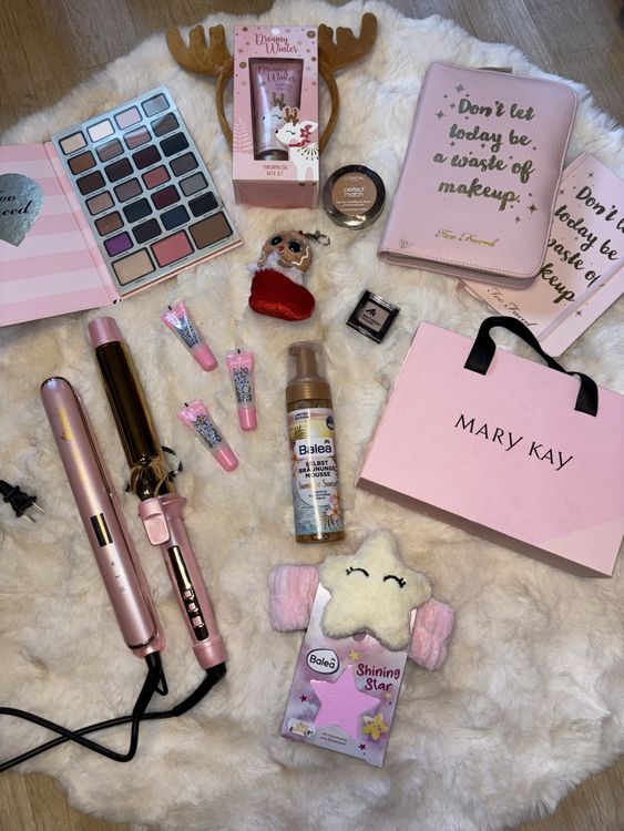 Mega Beauty Set kosmetik paket (Gebraucht) in Thal für CHF 50 – mit ...