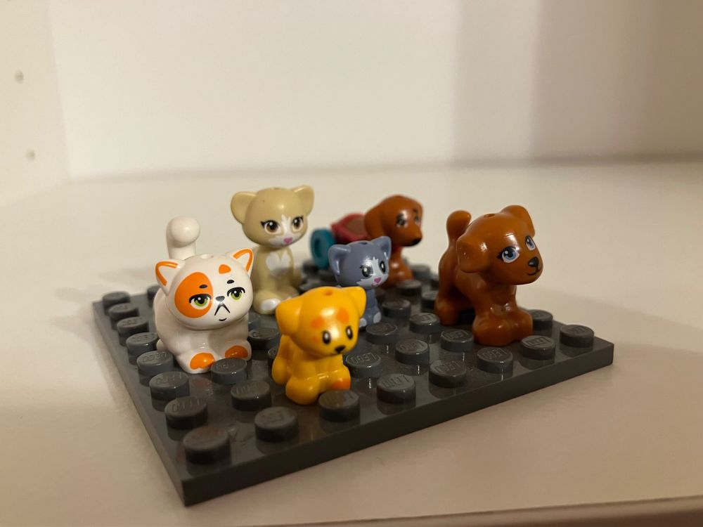 Lego figurines Friends 6 animals Tiere Figuren (Gebraucht) in Fully für ...