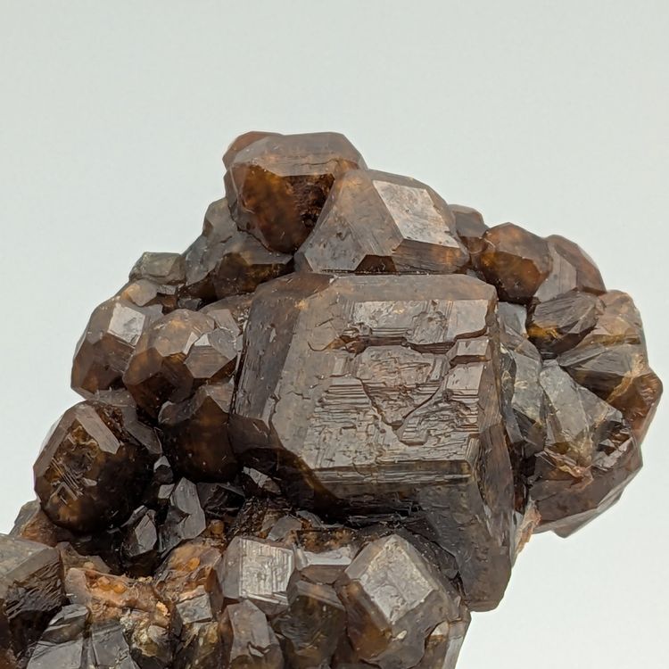 Geode aus GROSSULAR, GRÜNER GRANAT mit Muskovit, Mali (Nuovo (secondo ...