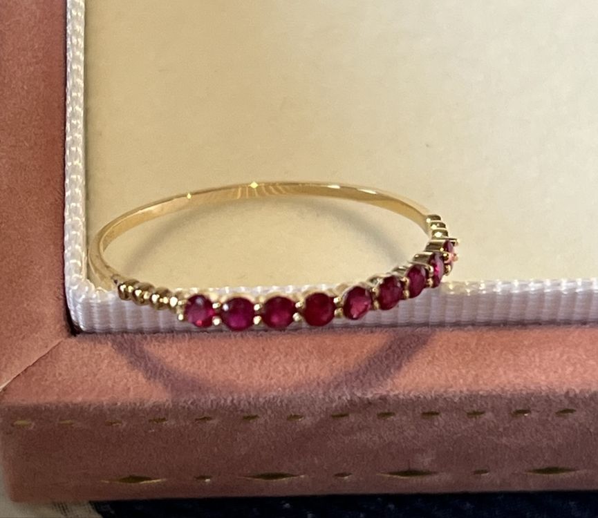 Goldring 750 mit natürlichen Rubinen (Neu (gemäss Beschreibung)) in ...