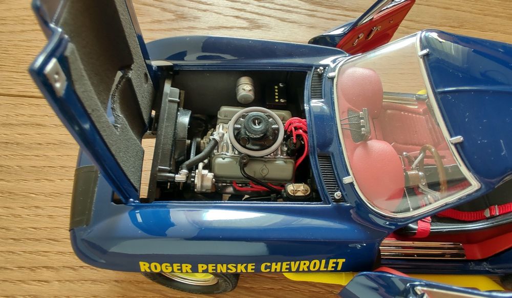 Exoto 1:18 Corvette C2 Penske Sunoco Coupé #9 inkl. spez.OVP (Gebraucht ...