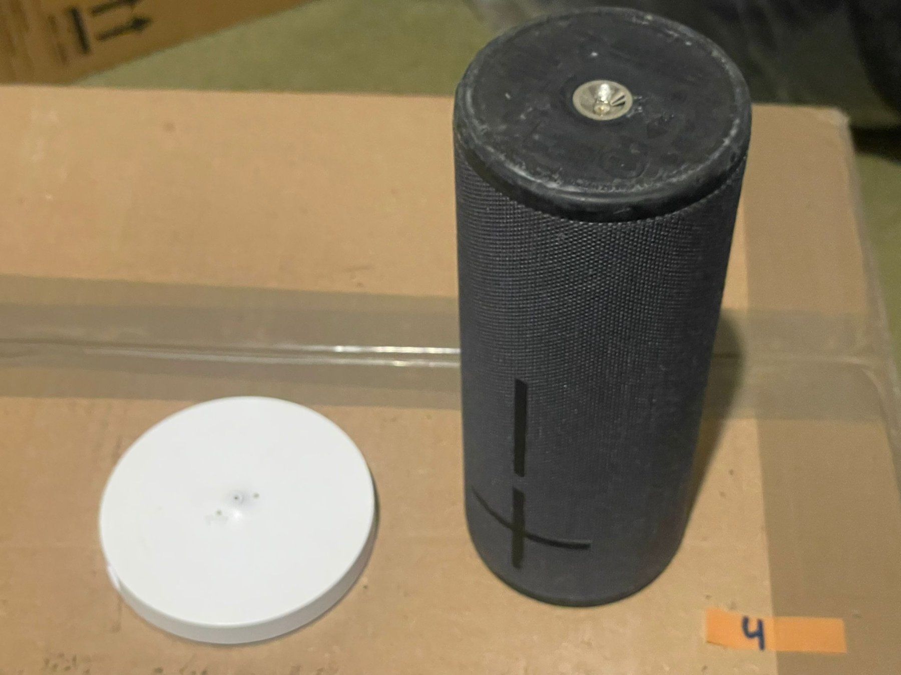 UE Boom 3 Inkl Ladestation (Top Zustand) (Neu (gemäss Beschreibung)) in ...