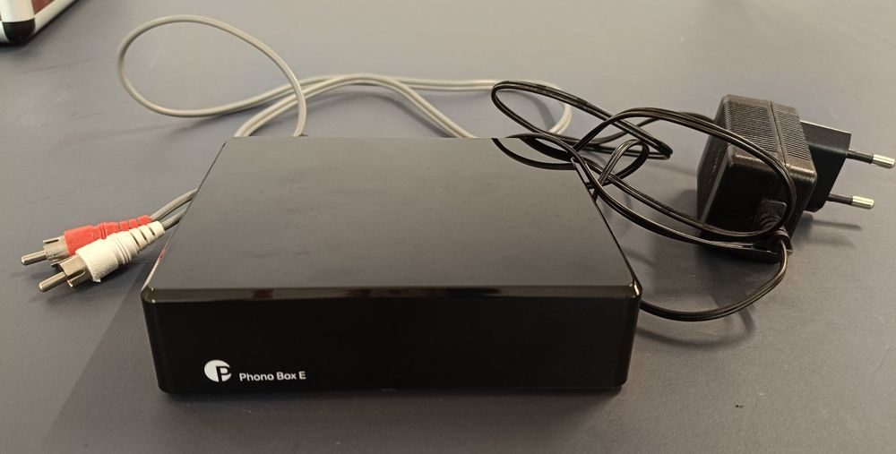 Phono Box E (Gebraucht) in Basel für CHF 21 – mit Lieferung auf Ricardo ...