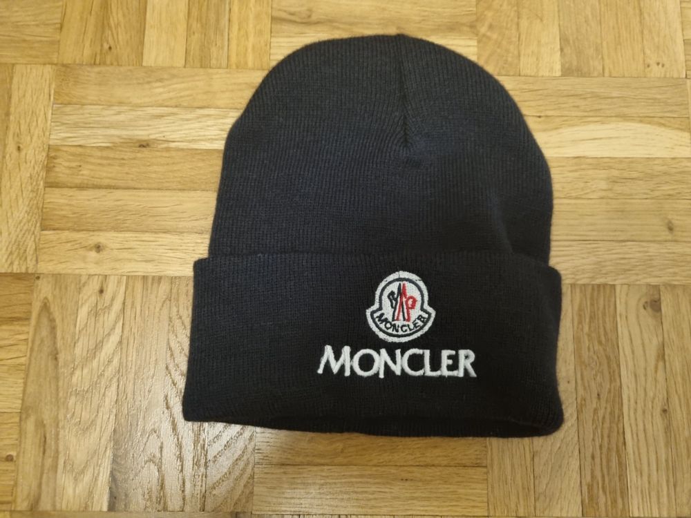 Bonnet Moncler (Neuf (Voir description)) à Lausanne pour CHF 60 – avec ...
