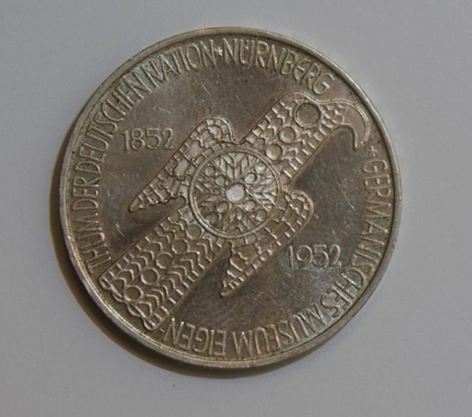 5 DM Sondermünze Silber Germanisches Nationalmuseum 1952 -vz (Gebraucht) in Oberuzwil für CHF ...