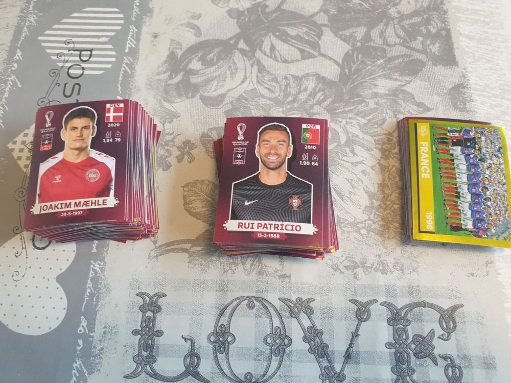 Panini WM 22: 240 verschiedene Bilder KEINE DOPPELTEN! | Kaufen auf Ricardo