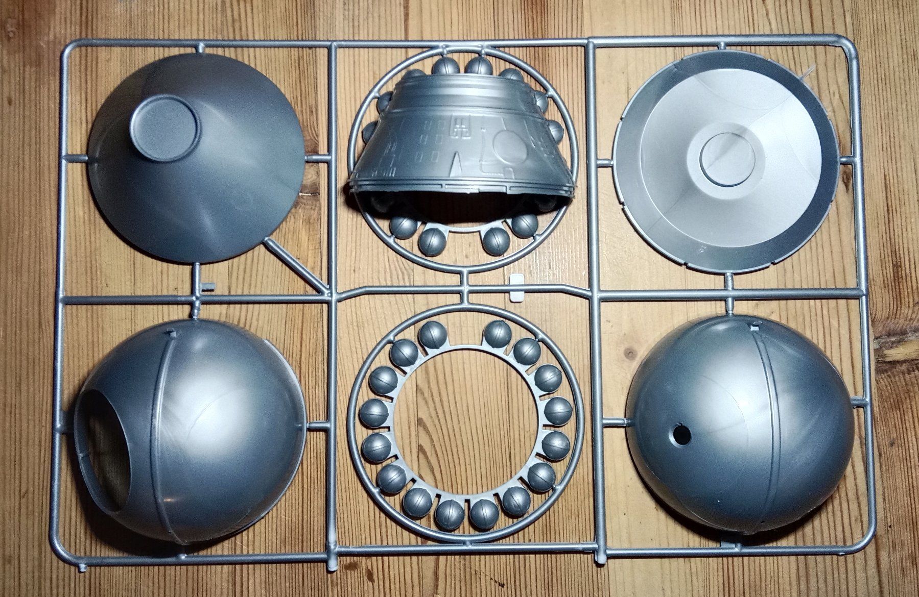 Revell H-1844 Vostok Échelle 1/24 (Neuf (Voir description)) à Bern pour ...