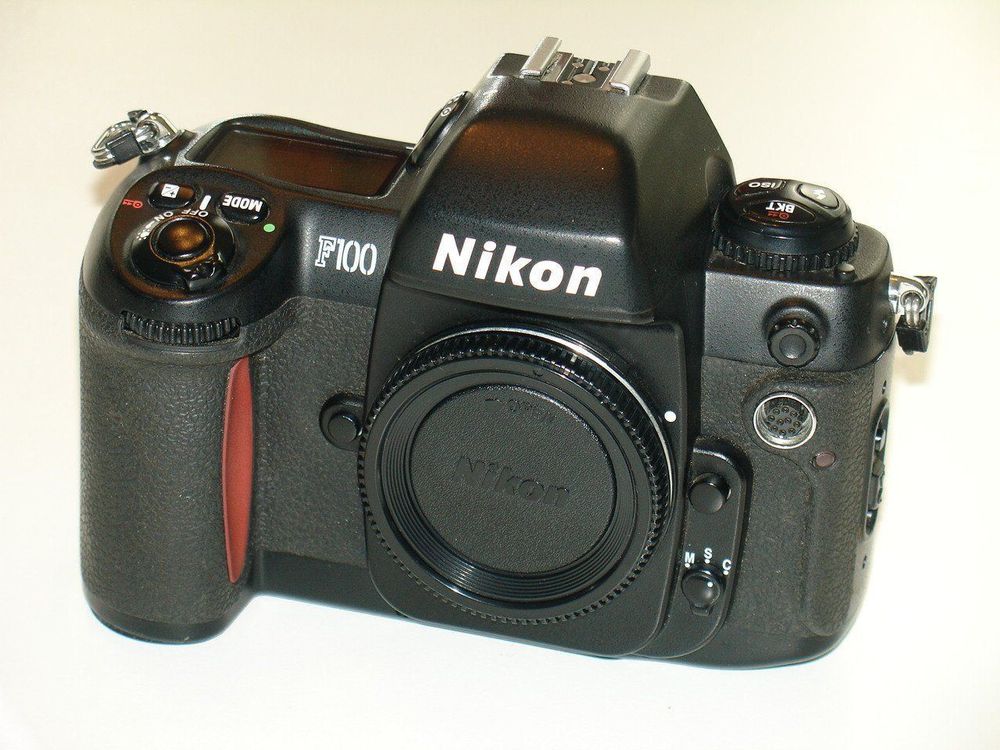 Nikon F100 | Kaufen auf Ricardo