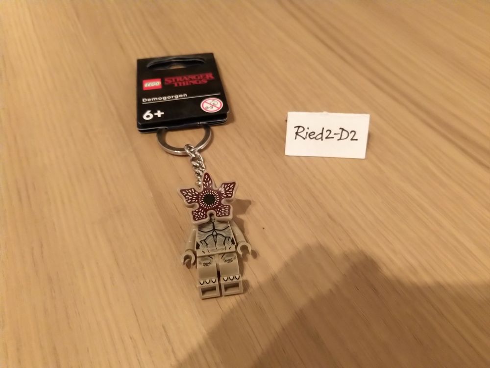 LEGO Stranger Things Demogorgon Minifigure Keychain (Neu (gemäss ...
