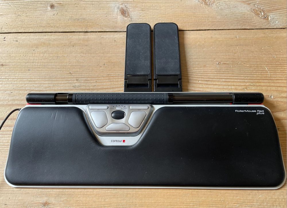Roller Mouse Red plus - Contour Design (Gebraucht) in für CHF 120 – mit ...