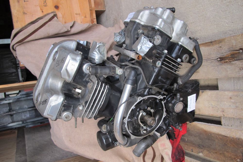 Honda VF1000F SC15 guter Motor RebikelingMotoren Räumung (Gebraucht) in ...