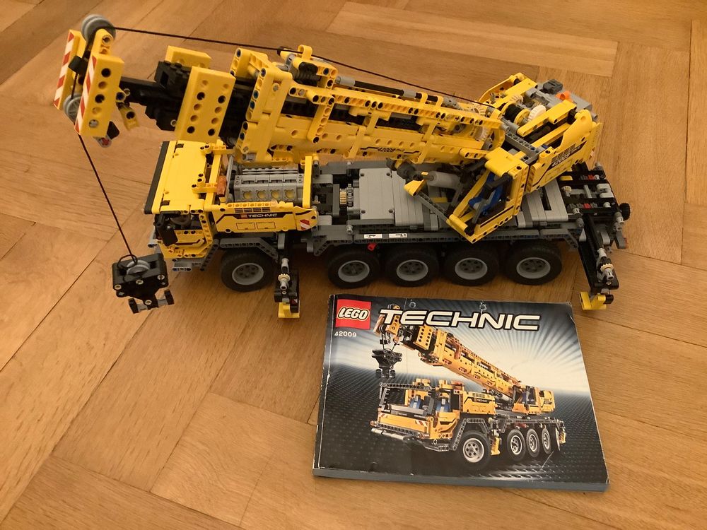 Lego Technic 42009 mobiler Schwerlastkran (Version 2) (Gebraucht) in ...