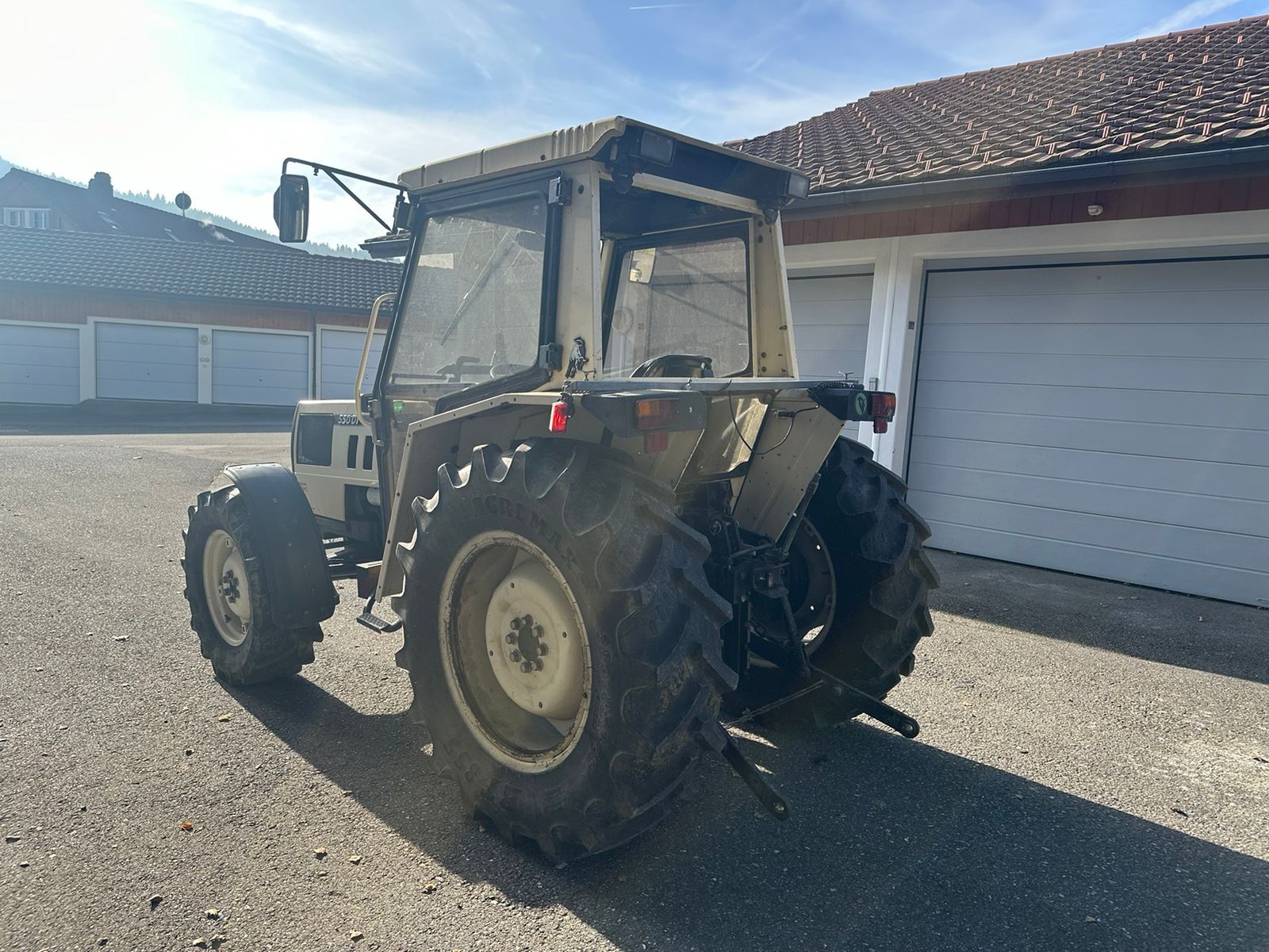 Traktor Lamborghini 550 KDT (Gebraucht) in Uznach für CHF 10500 – nur Abholung auf Ricardo kaufen